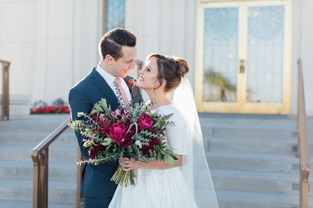 Genevieve + Zach // Gilbert Temple Wedding | Shelby Lea Photography