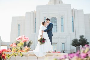 Genevieve + Zach // Gilbert Temple Wedding | Shelby Lea Photography